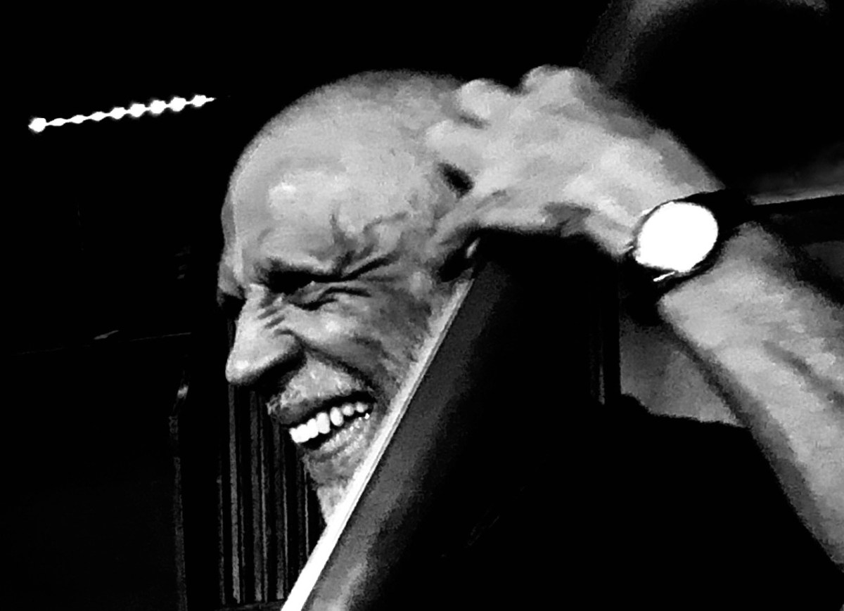 Brazil’s happiest, craziest bass player – GLOBAL RHYTHMS